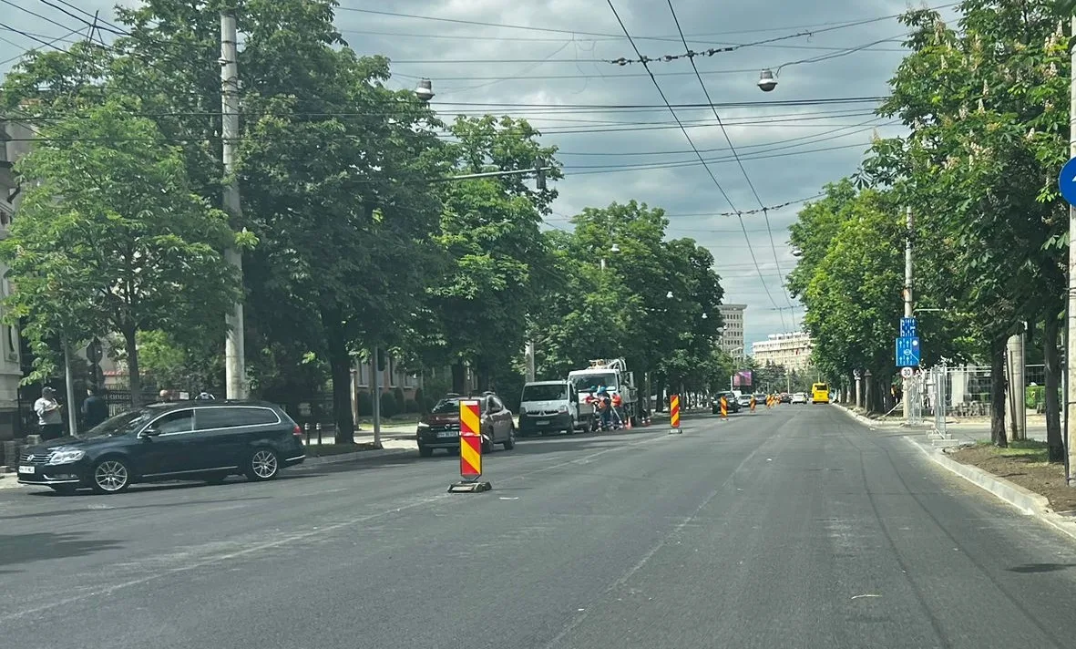 PLOIEŞTI: BULEVARDUL INDEPENDENŢEI INTRĂ DE LUNI ÎN REPARAŢII ...